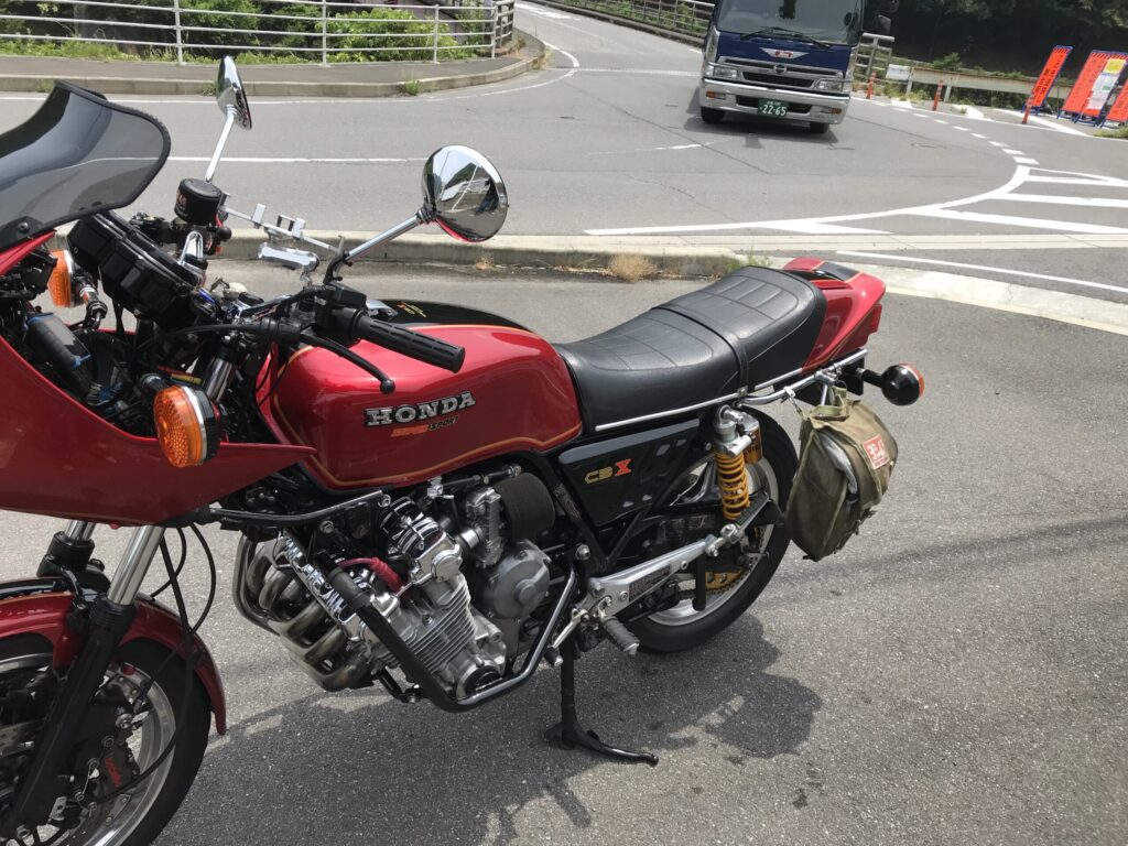 FCRセッティング-ジェットニードルストレート径を薄くしたらジェットは濃くすると意味無いかも… | CBX1000-ららら